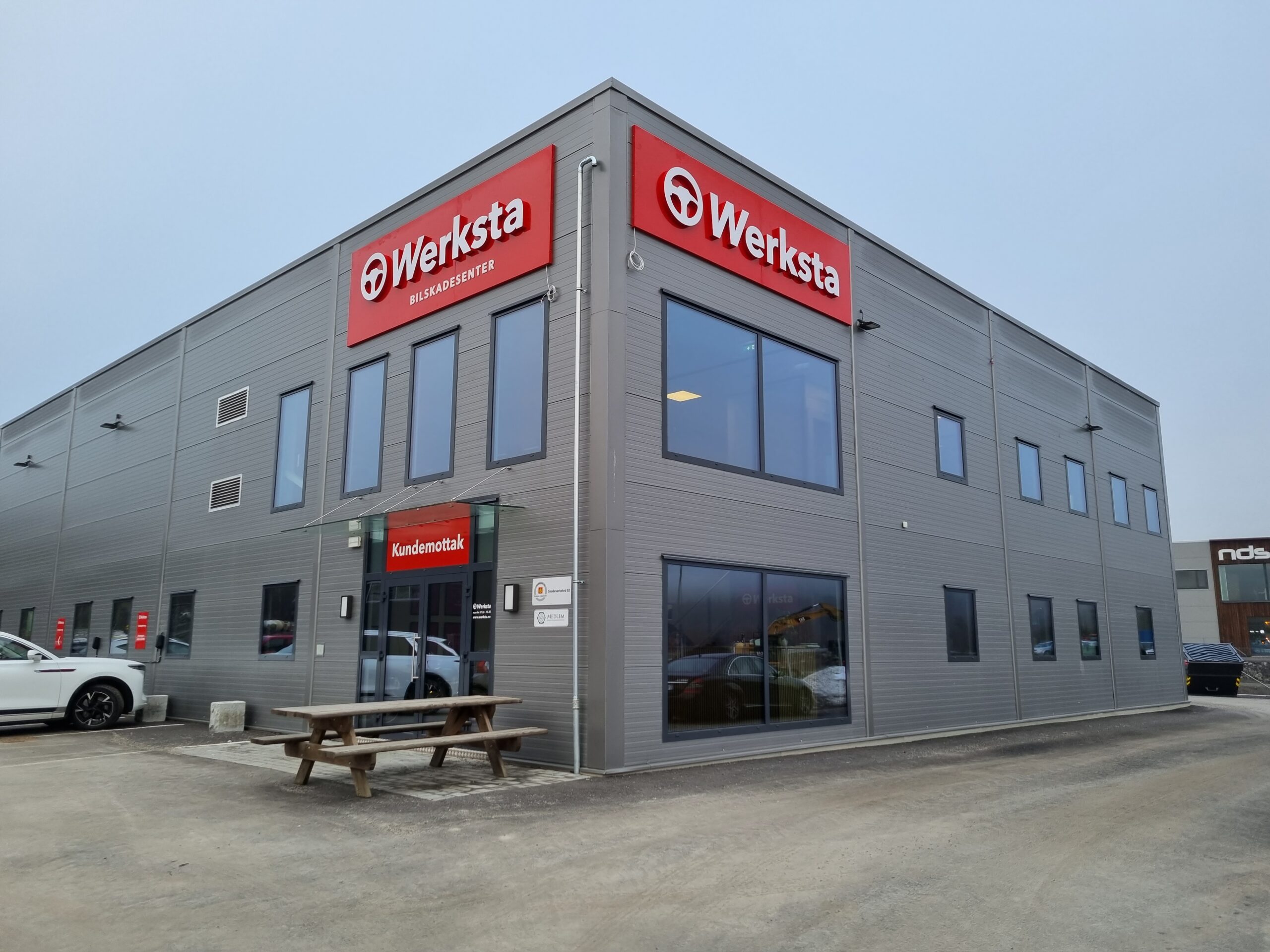 Bilverksted Kongsvinger - Skadeverksted - Werksta