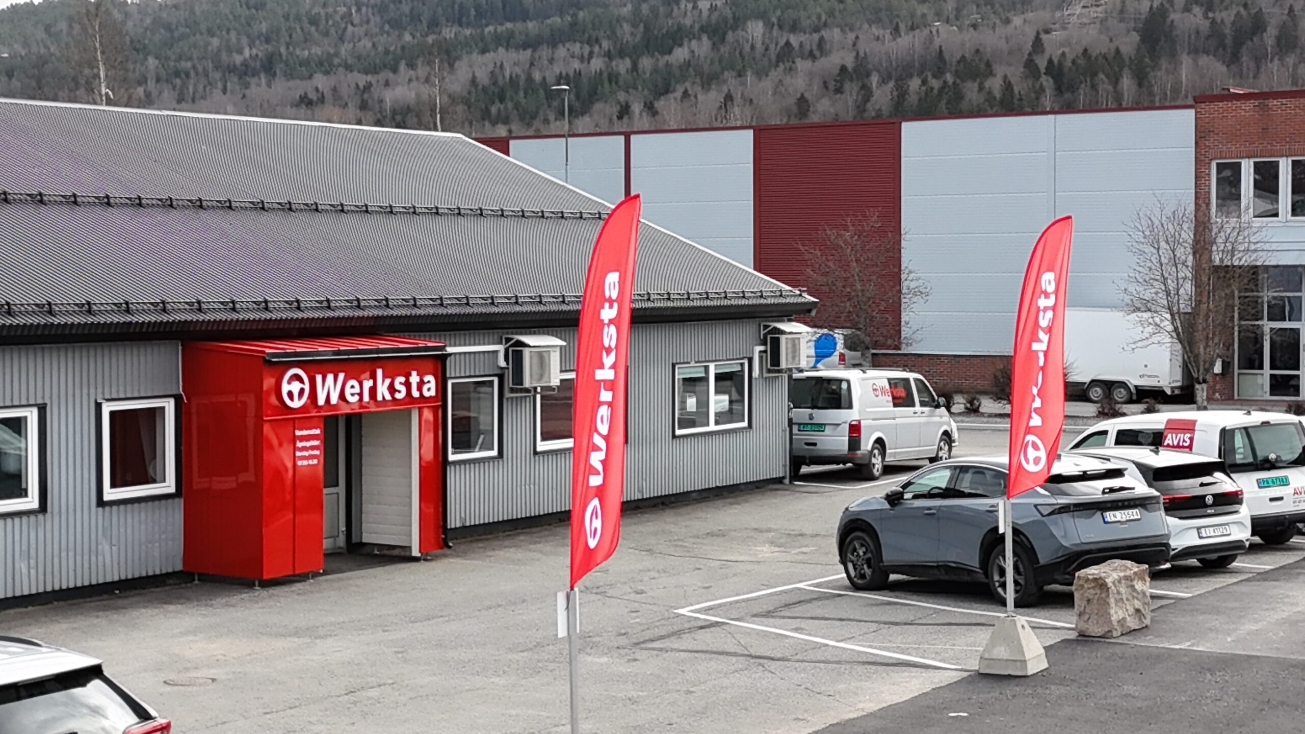 Bilverksted Drammen Gulskogen - Skadeverksted - Werksta